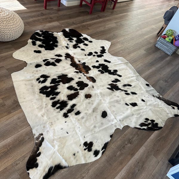 Hides Bazaar Dark Brown Brindle Cowhide Rug - Genuine Cow Hide Area Rug ...