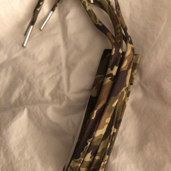 Shoelaces With Leopard Prints . Cheetah Pattern Shoestrings. Perfect ...