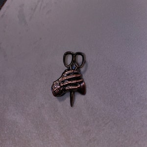 Stoop Kid Enamel Pin - Etsy