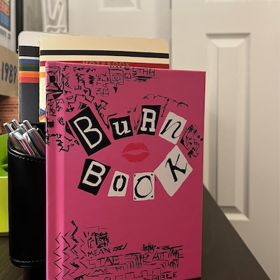 Burn Book Font, Burn Book Alphabet, Burn Book Letters, Mean Girls Party ...