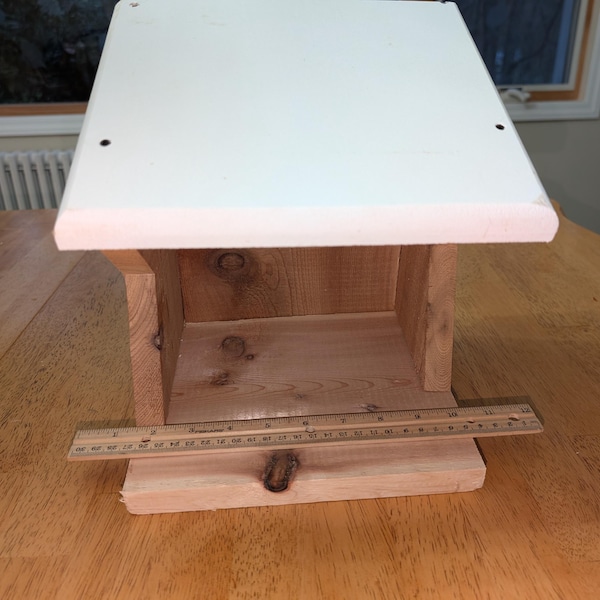 Insulated Roost Box for Songbirds | Cedar | Predator Guard ...