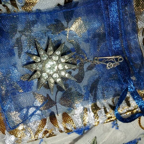 Vintage Art Deco 1930s to 1940s Pink Red Green Cold Painted Enamel ...