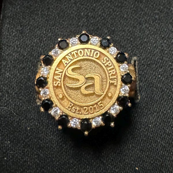 Solid Gold Women's College Ring , High School Rings , Graduation Ring ...