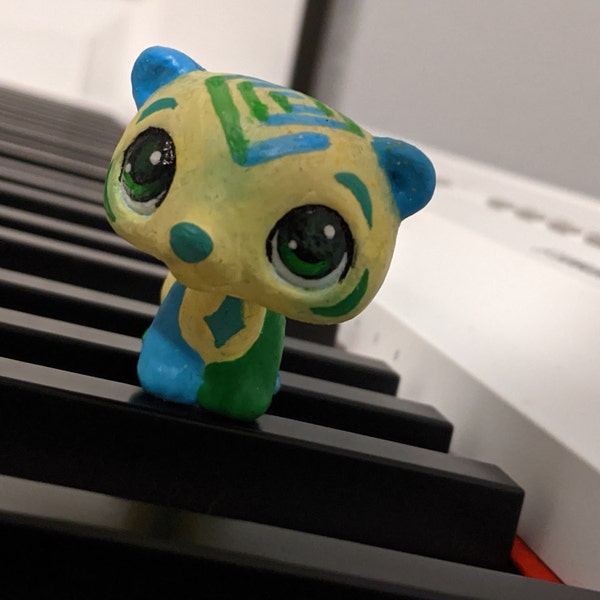 Littlest Pet Shop Lps OOAK Custom Crocodile With Glass Eyes, Nostalgic ...