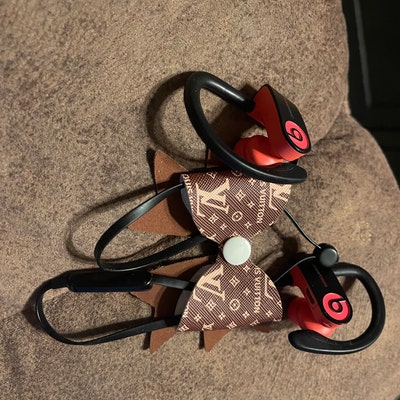 Earbud Holder SVG Headphone Holder Template Cord Organizer SVG Phone ...