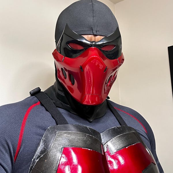 Red Hood New Outfit Mask / Mask Cosplay / Red Hood Outlaw - Etsy