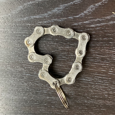 Upcycled Bike Chain Heart Keychain - Etsy
