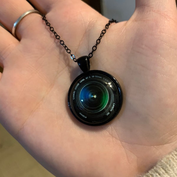 Camera Lens Art Pendant, Camera Necklace, Camera Jewelry, Photographer ...