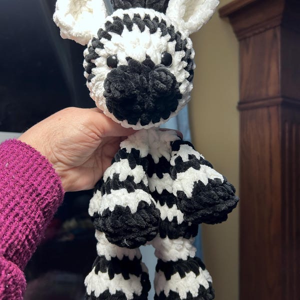Zara the Zebra Crochet Pattern | No Sew Low Sew Crochet Amigurumi ...