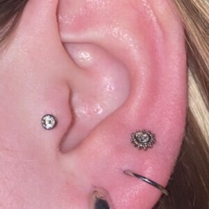 ASTM F136 Titanium Lotus Flower Conch Earring, Conch Labret, Internally ...