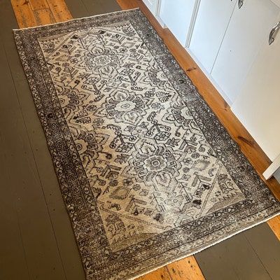 48x65ft. Persian Rug. Persian Scatter Rug. Entryway Rug. - Etsy