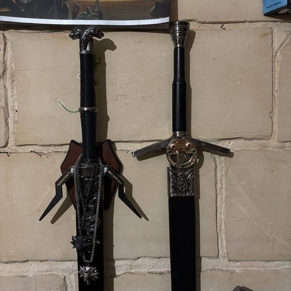 Hand Forged Castle Keep Viking Sword , Viking Sword With Scabbard ...