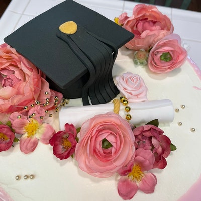 Graduation Fondant Cake Toppers, Graduation Cap, Congratulations Plaque ...