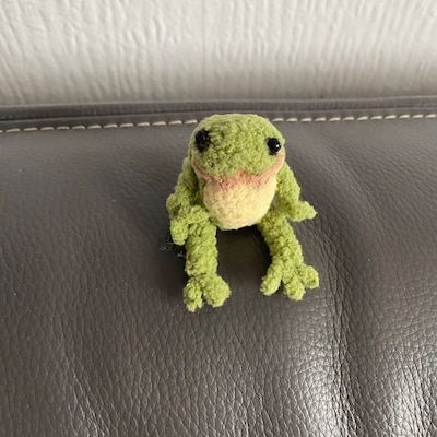 Crochet FROG Pattern Baby Frog Amigurumi: Make Your Own the Cutest ...
