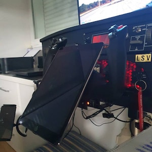 Premium Tablet & Phone Flight Simulator Stand Honeycomb Alpha, Bravo ...