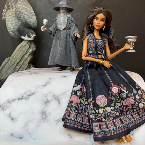 Miniature Throne for Doll, Vintage Throne, Dollhouse Chair, Throne With ...