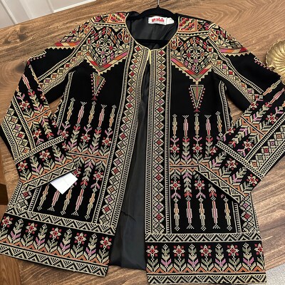 Long Sulu Style Embroidery Jacket Palestinian Jordanian Heritage ...