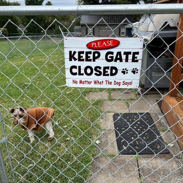 Dog in Yard Sign, Keep Gate Closed Sign, Dogs in Yard Sign, RUSTIC Wood ...