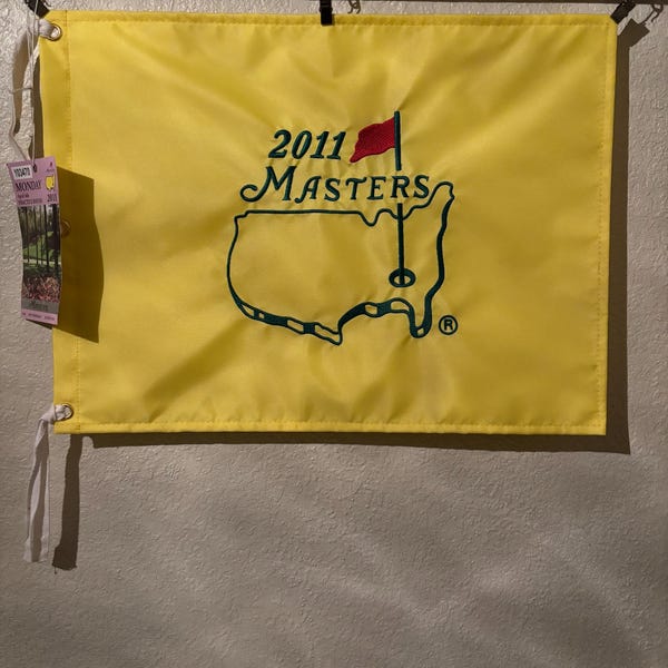 Flush Wall Mount Wood Golf Ball Tee Display Holder - 7 Golf Balls - Etsy