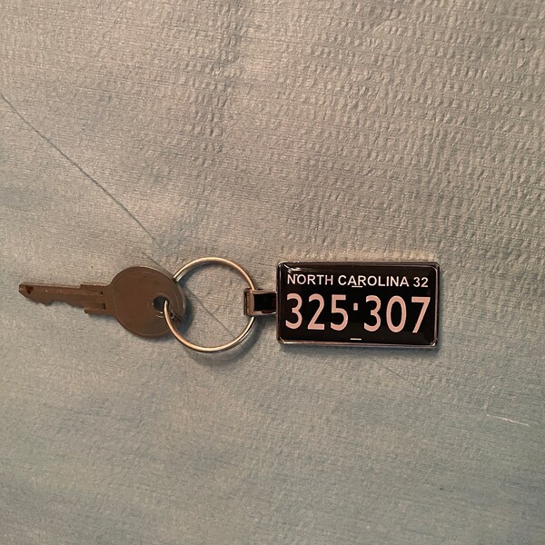 Custom Vintage California License Plate Keychain, Legacy Plate, Old ...