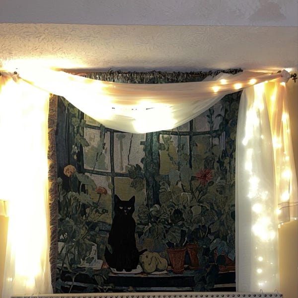 Floral Aesthetic Raven Rug | Crowcore Bedroom Decor William Morris ...