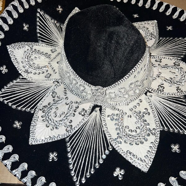 16 Pack of Mini Mexican Sombrero Mariachi Hats With Gold Trim - Etsy