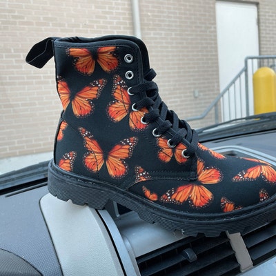 Monarch Butterfly Women's Boots, Insect Pattern Vegan Canvas Festival ...