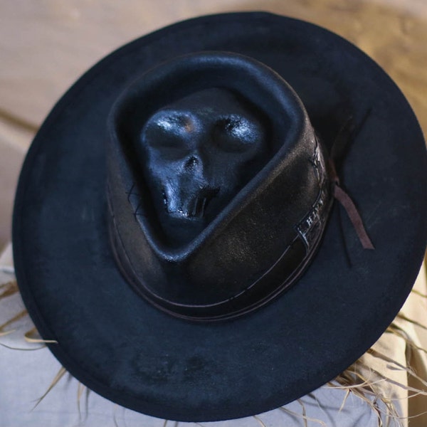 NO BAD BOYS - Felt Fedora - Vitage Look Distressed Hat - Alien Emboss ...