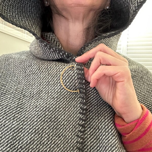 Penannular Metal Shawl Pin With Lavender Lampwork Glass, Lampwork Shawl ...