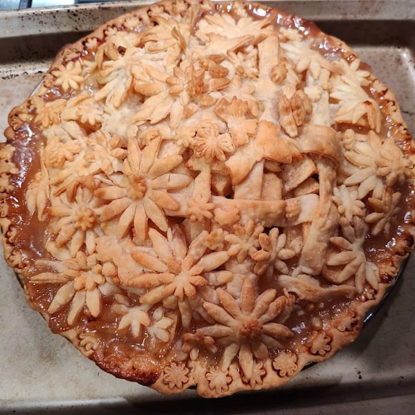 Happy Birthday Cookie Cutter Outline | Script Text Cookie Cutter ...