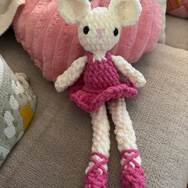 Brie Mouse + Mermaid Tail Mod CROCHET PATTERN (fable Collection) - Etsy