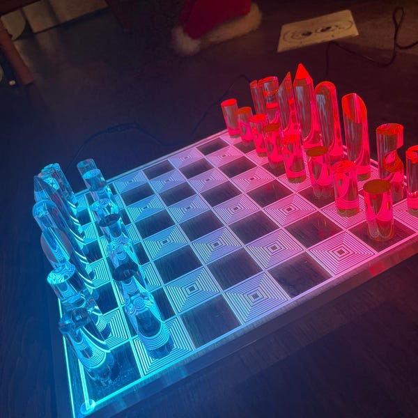 Futuristic LED Glow Chess Set: Illuminated Acrylic Board With Light-up ...