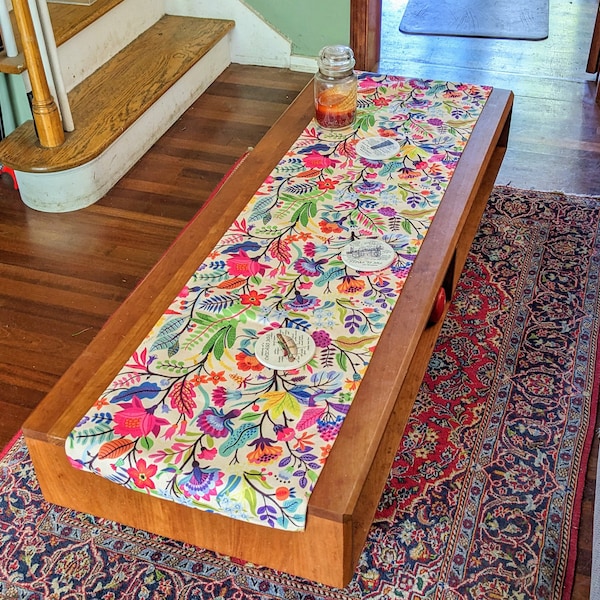 Floral Table Runner, Flowers Print Table Runner, Pink Floral Table ...