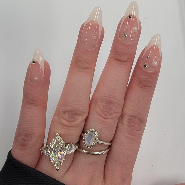 24 Pcs Floral Checkerboard Press-on Nail Set/ Almond Shape - Etsy