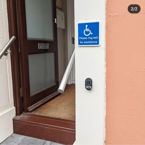PR255 BP Lift Not Working Sign Broken Please Use Stairs Alternative ...