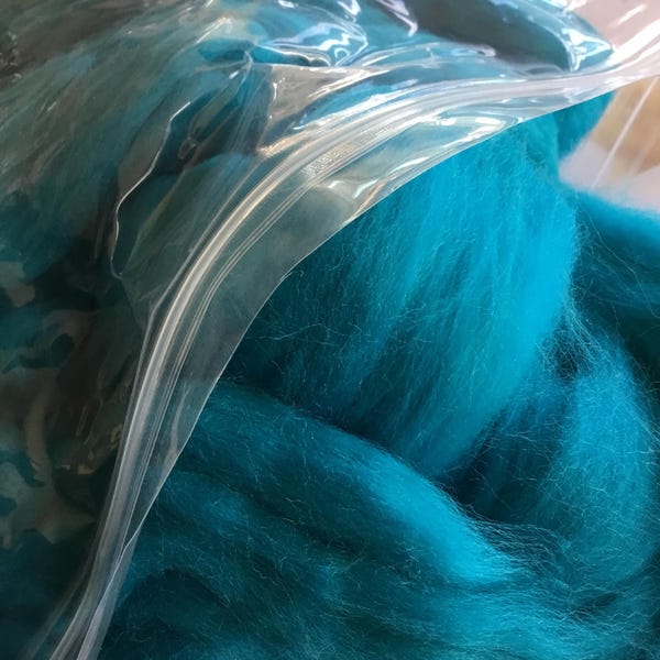 Merino Wool Roving 4oz - 22.5 Micron, 20 Blue and Violet Colors ...