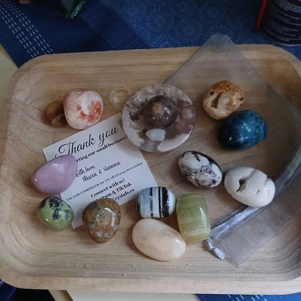 Mexican Crazy Agate Tumbled Stones | Mexican Lace Agate Pocket Stones ...