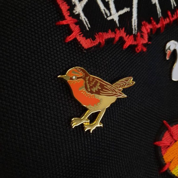 Robin Bird Enamel Pin | Pin Badge | Hard Enamel Pin | Gold Enamel Pin ...
