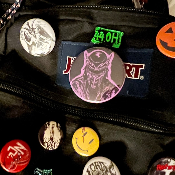 The Undertaker 12.25 Button / Custom Wrestler Pin Blackwork Line Art - Etsy