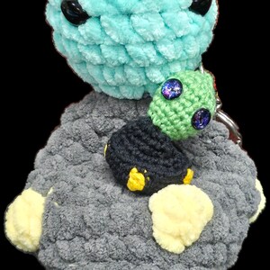 Alien Fidget Pop Crochet PATTERN - Etsy Canada