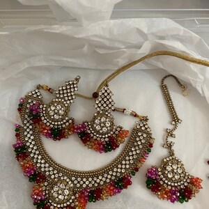 New Gift Box Bangles, Jhumka Earring and Bindi Pack. Multicolour - Etsy