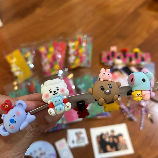 BTS - Army Bomb With Purple Star Charms/straps for Phone Cases, Ear ...