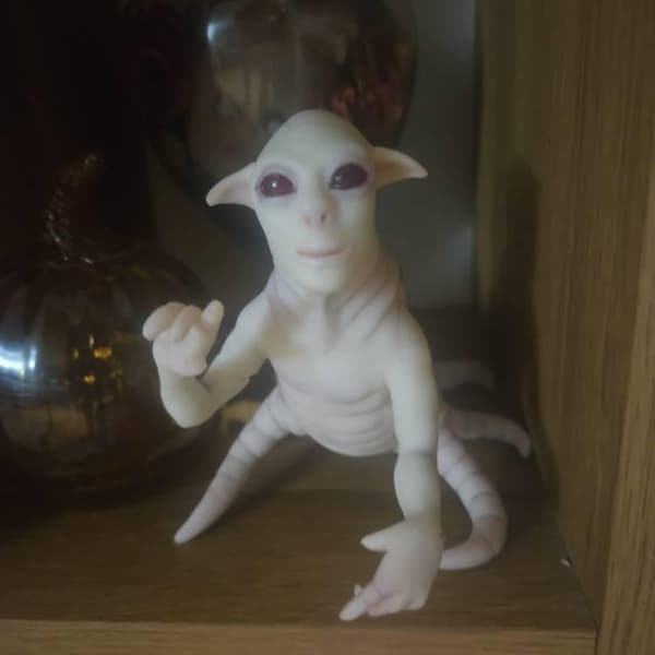 Fresno Nightcrawlers of California, Alien Statue Mythical Creatures ...