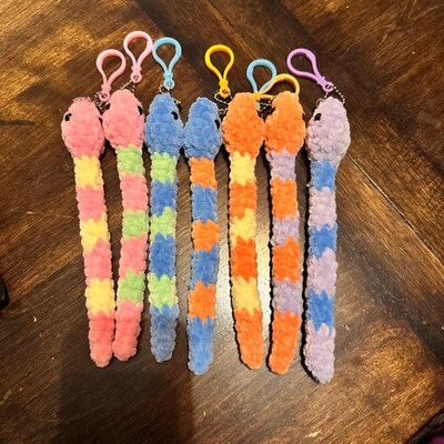 Crochet PATTERN Snake Keychain No Sew Amigurumi Tutorial PDF - Etsy
