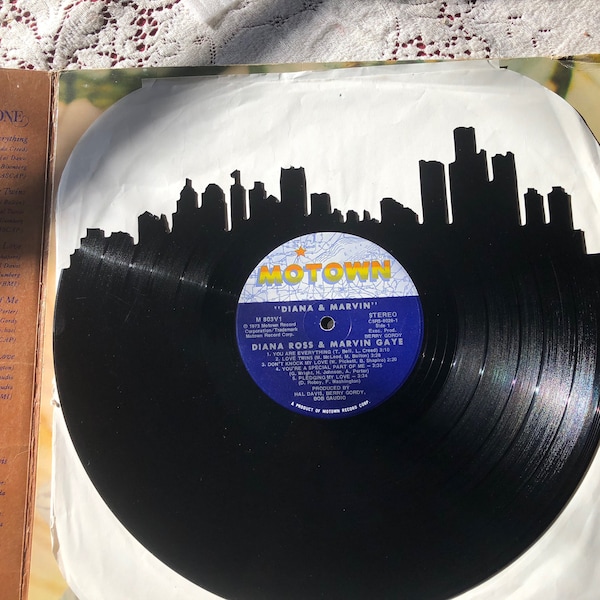 Detroit on Motown Skyline Vinyl Record Wall Art: Unique Upcycled Wall ...