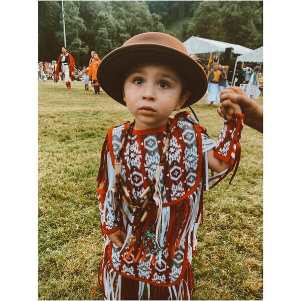 Girls Fast and Fancy Shawl Regalia Size 8 - Etsy