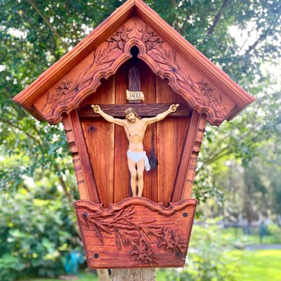 Small Alpine Wayside Shrine, Garden Crucifix Shrine - Etsy