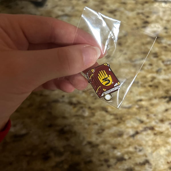 Super Mario Luigi Gaming Enamel Pins Gaming Gift for Him Enamel Pins ...