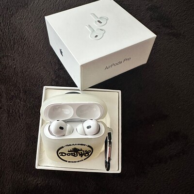 Patron Silver Tequila Bottle AirPod Case, AirPod Pro, AirPod Gen 1&2 ...