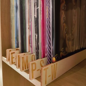 Now Playing Album Cover Display, Vinyl Record Stand, Vinyl Record ...